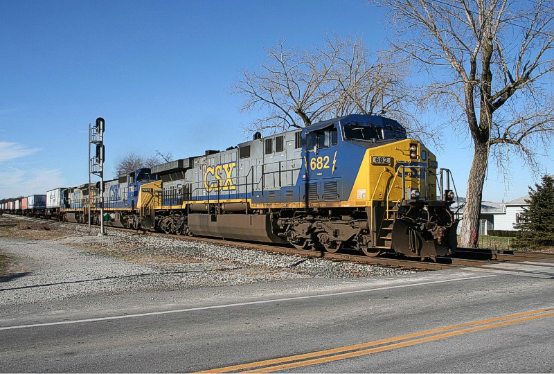 CSX 682